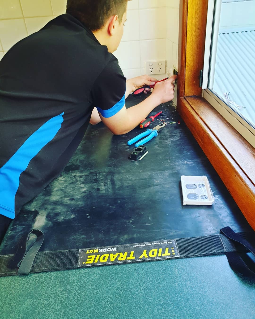 Electrician Merrylands - Saunders Electrical Group